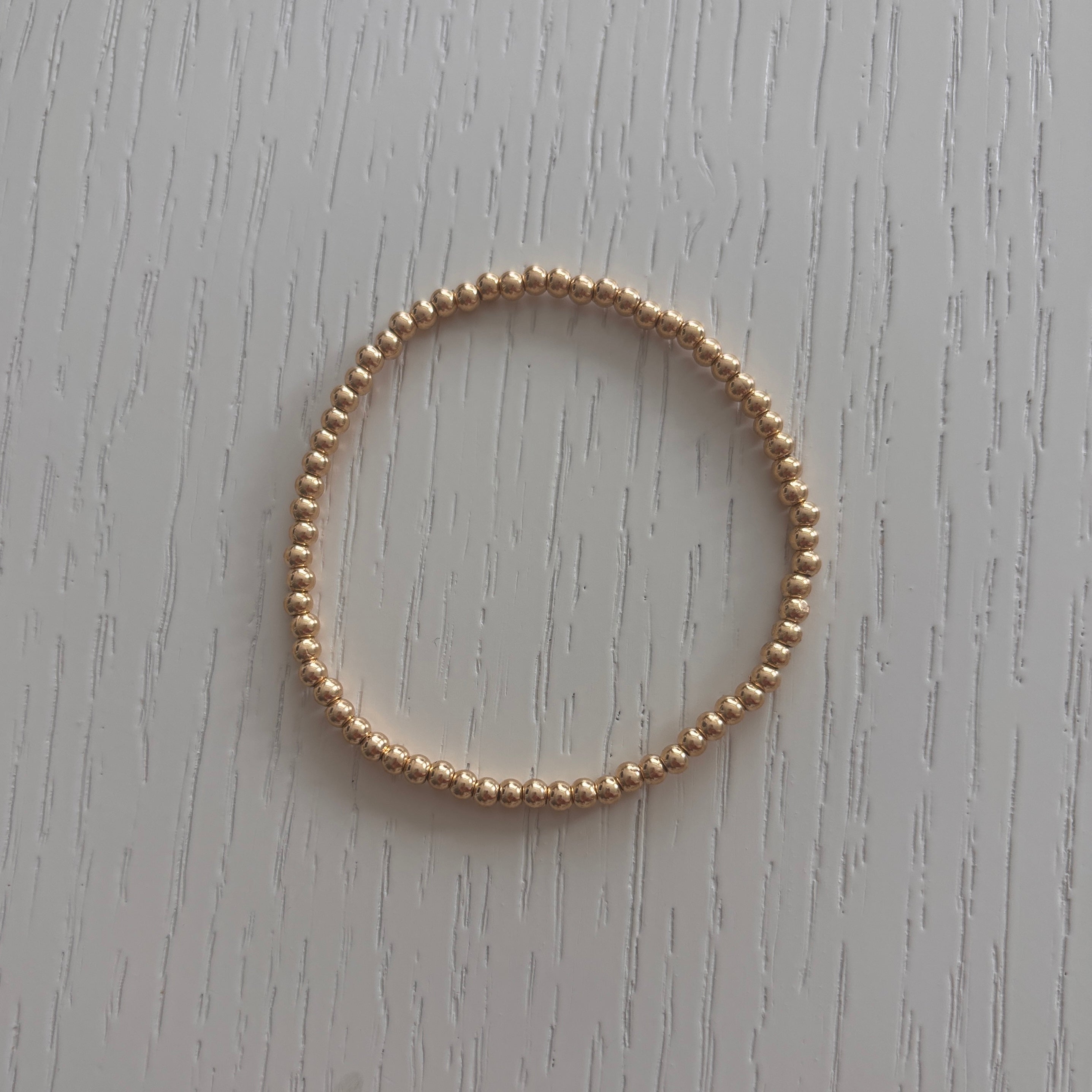 Essential Beaded Gold Bracelet – WhatNotz