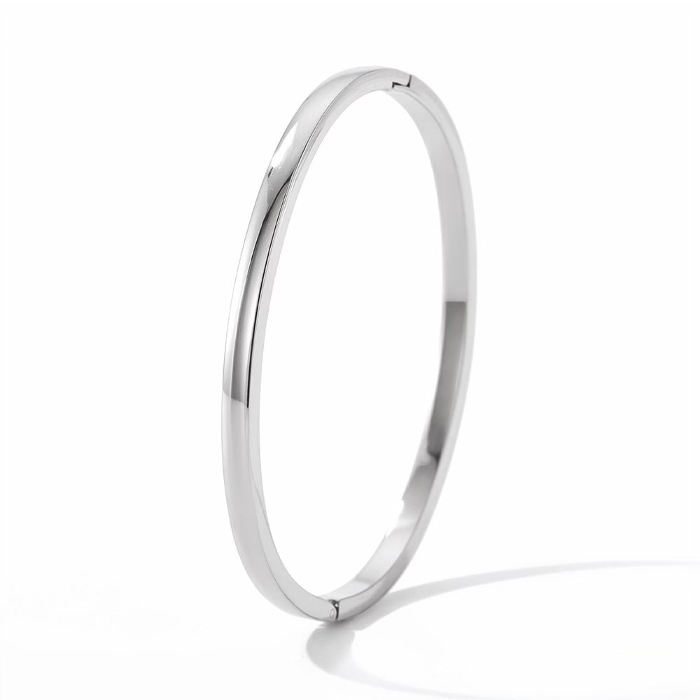 Essential Bangle – WhatNotz
